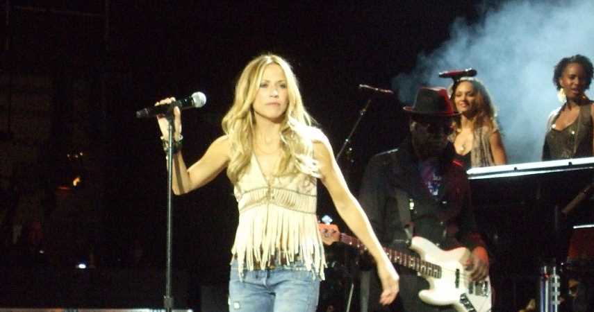 Wednesday is RENEWED for second season on Netflix - Worldlifestylenews.com