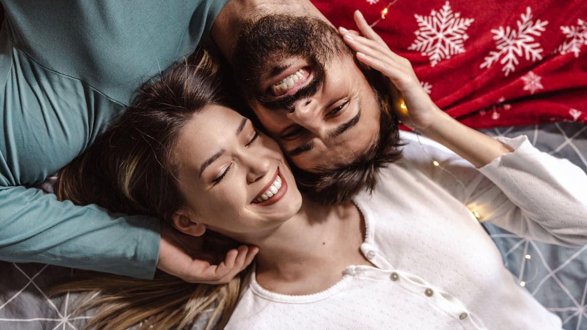 Tracey Cox reveals 4 reasons many women can't climax with partner ...